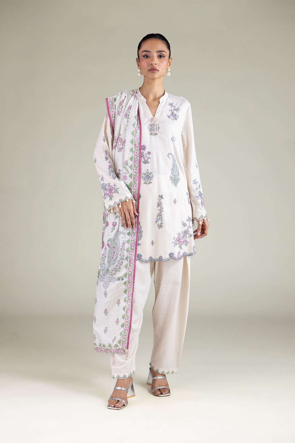 Buy Paisley Regular Shalwar | 30.00 USD | 2-26-112-B-F-VG_MULTI ...