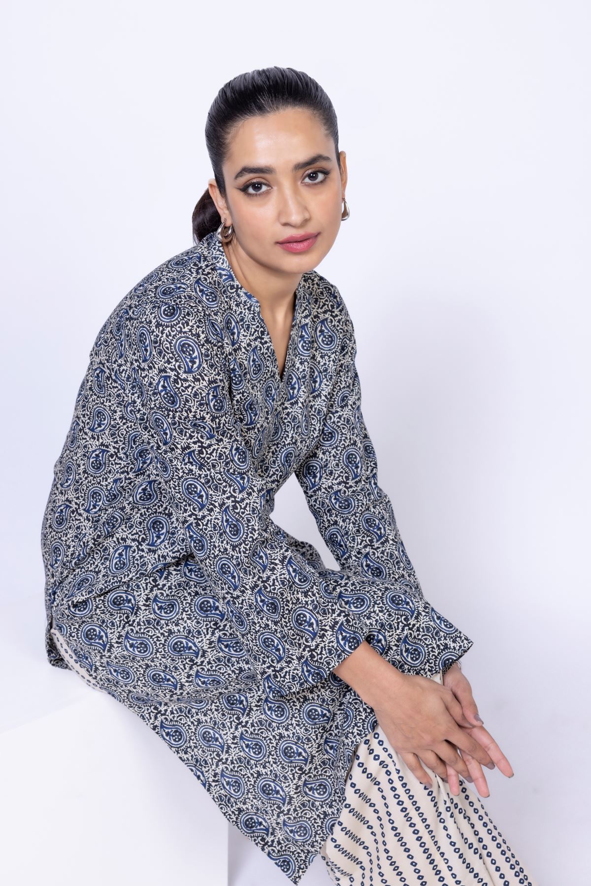 Buy Kurta | 0.0 N/A | ETX22B-VG_MULTI | Khaadi United States