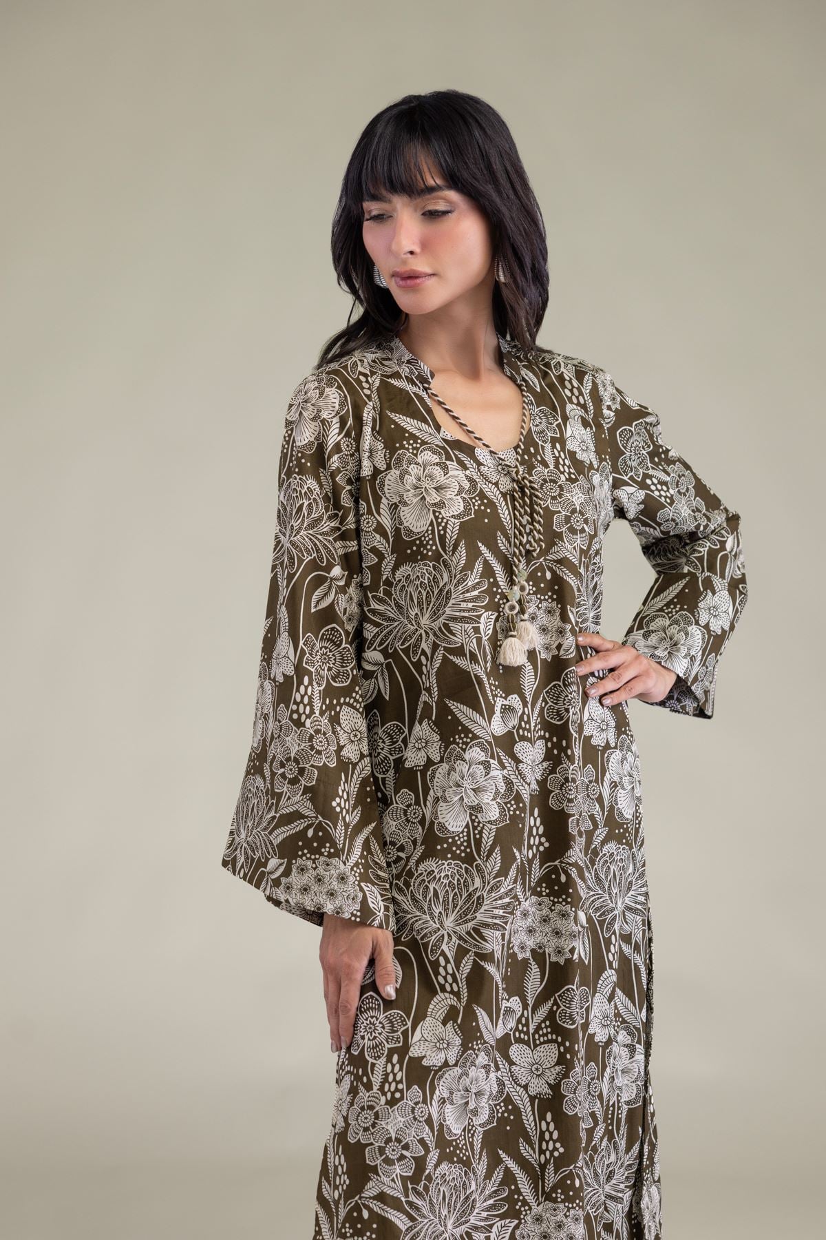 Buy Floral Longline Kurta | 30.00 USD | 25-10-12E7-05TB-VG_MULTI ...